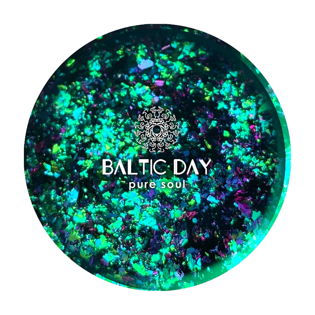Super Chameleon Flakes | Color Shifting Flakes — BALTIC DAY